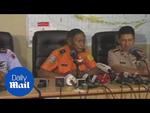 Bodies recovered as bad weather hampers AirAsia search - Daily Mail