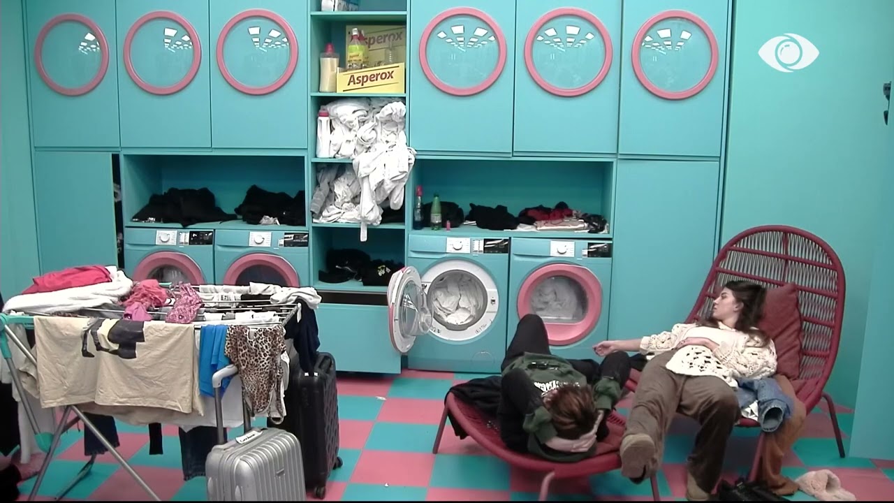 “Për momentin e vetmja gjë me vlerë që ke në dorë është ai detergjenti”/ Ola-Vserlos: Gri ...