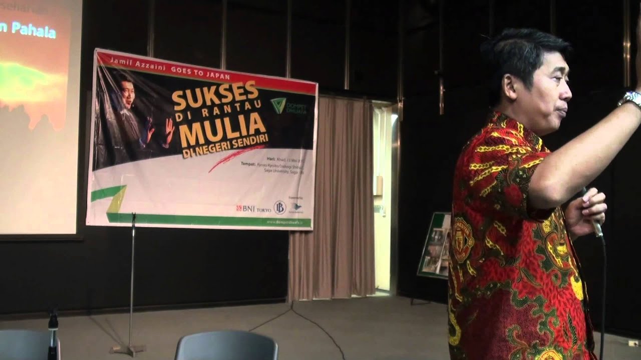 Trainer Jamil Azzaini di Toyohashi