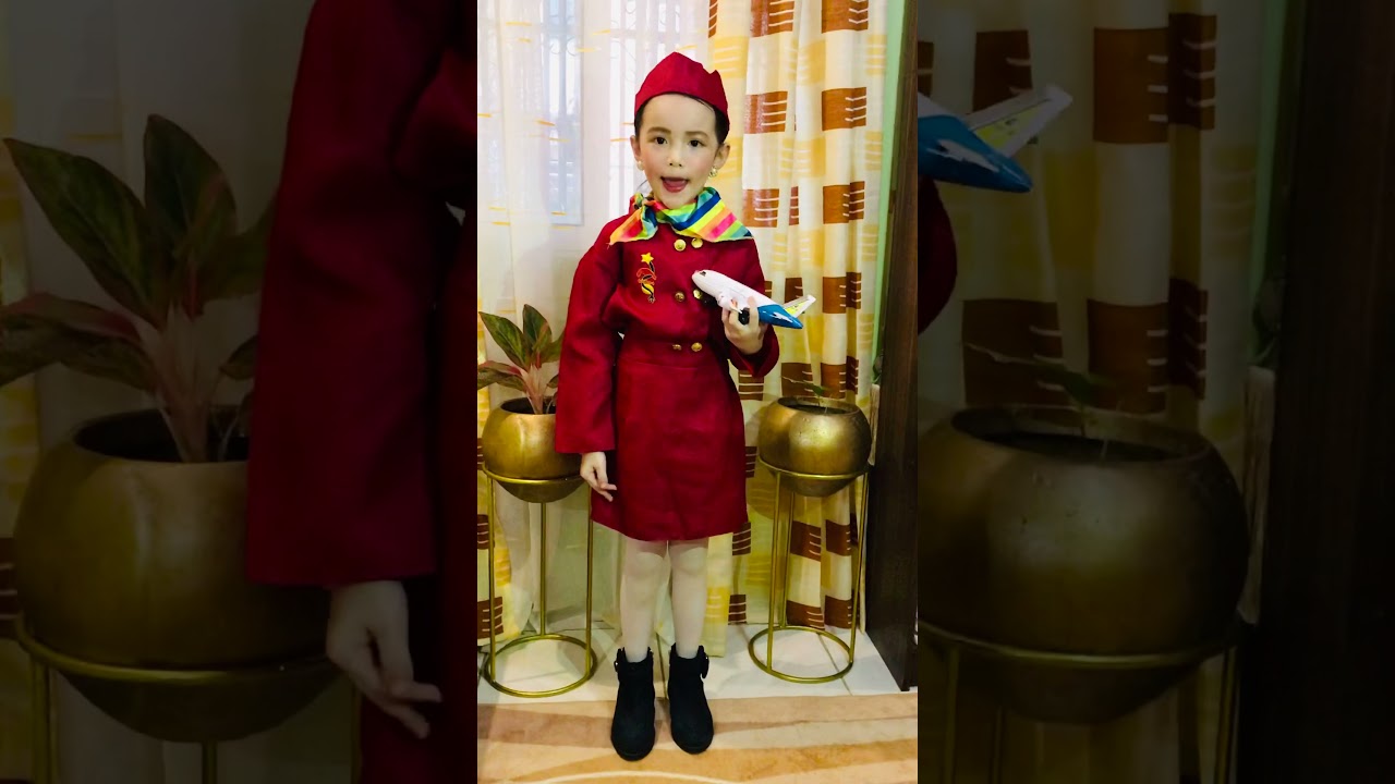 Career Dress-up Activity | Flight Stewardess | Kissy