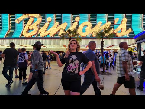 I Stayed in the Cheapest Room at BINION'S in Downtown Las Vegas.. 🤠