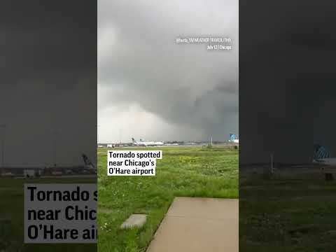 Tornado captured on camera near Chicago O’Hare International Airport