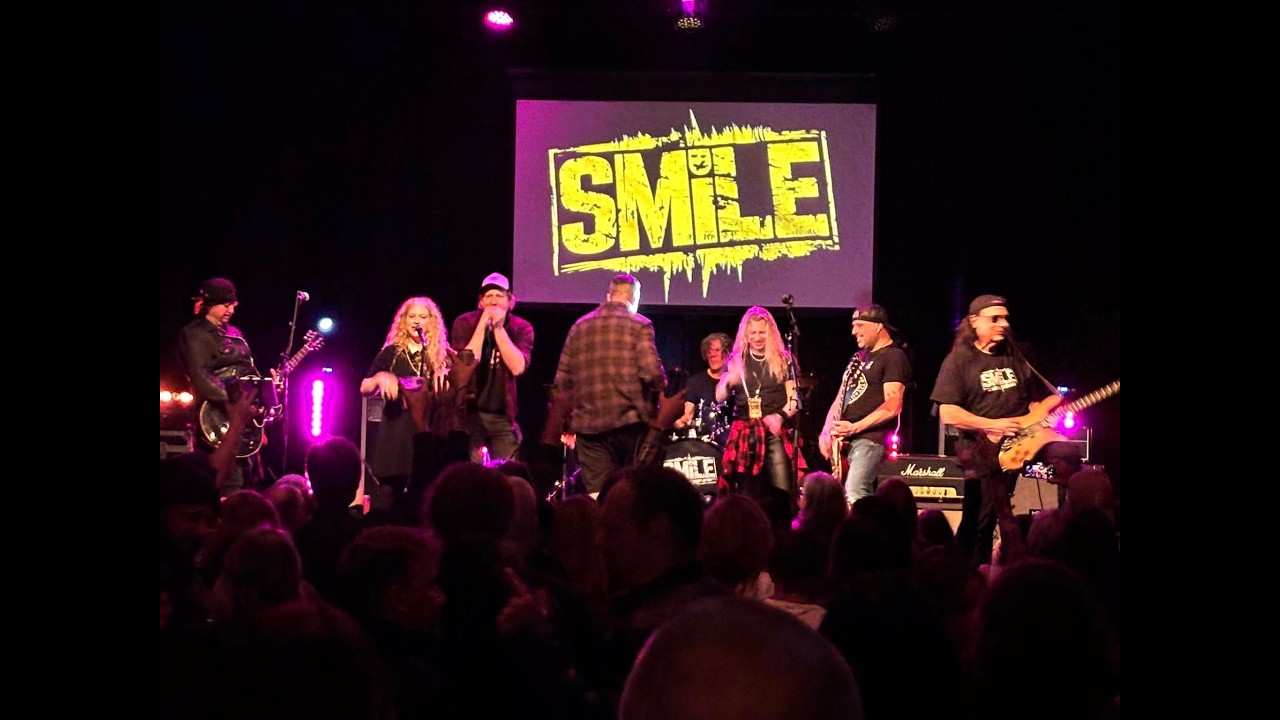 Smile A tribute To Grunge 4k