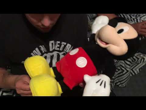 Singing Mickey Mouse “Hot Dog Dance”