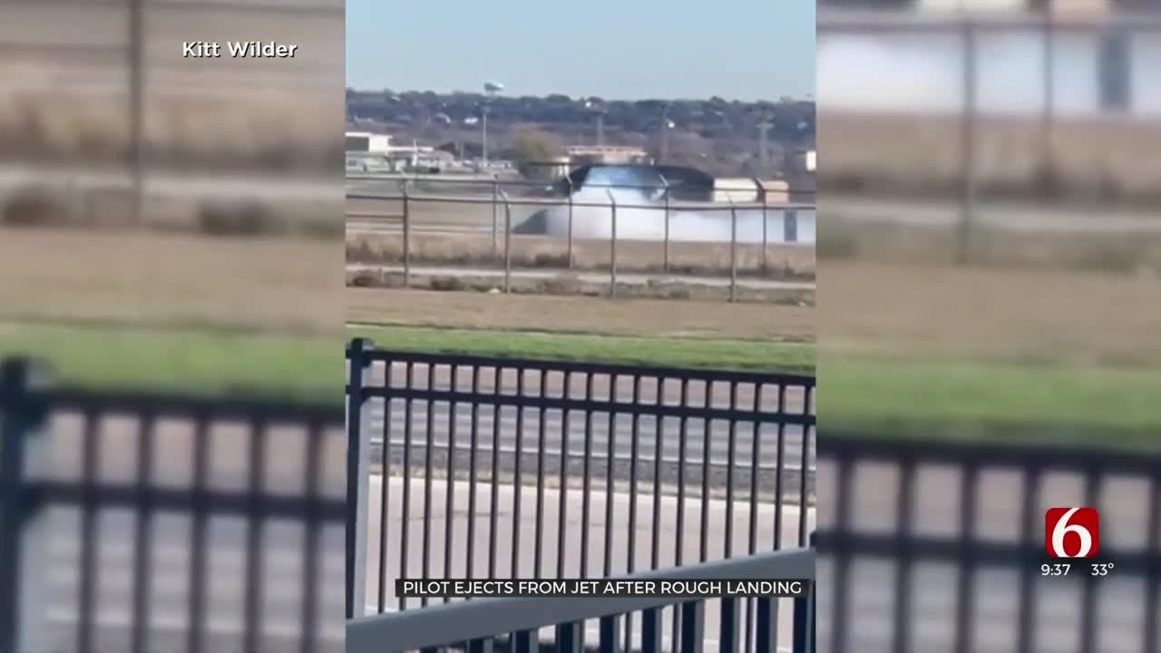 Video Captures Moment Pilot Ejects From Fighter Jet In Texas Crash Landing