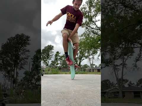 poser tries flatground skating #skate #skateboarding #skating #shorts #skateboard #poser