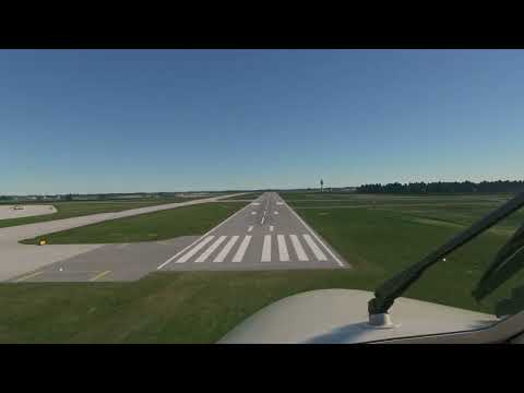 Landing in Bloomington Illinois | KBMI (BMI) | Central Illinois Regional Airport at Bloomington