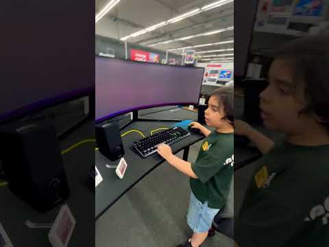 #samsung #imac##mediamarkt #gamer #shortvideo #viral #viralvideo #fusball #messi im in Media Markt