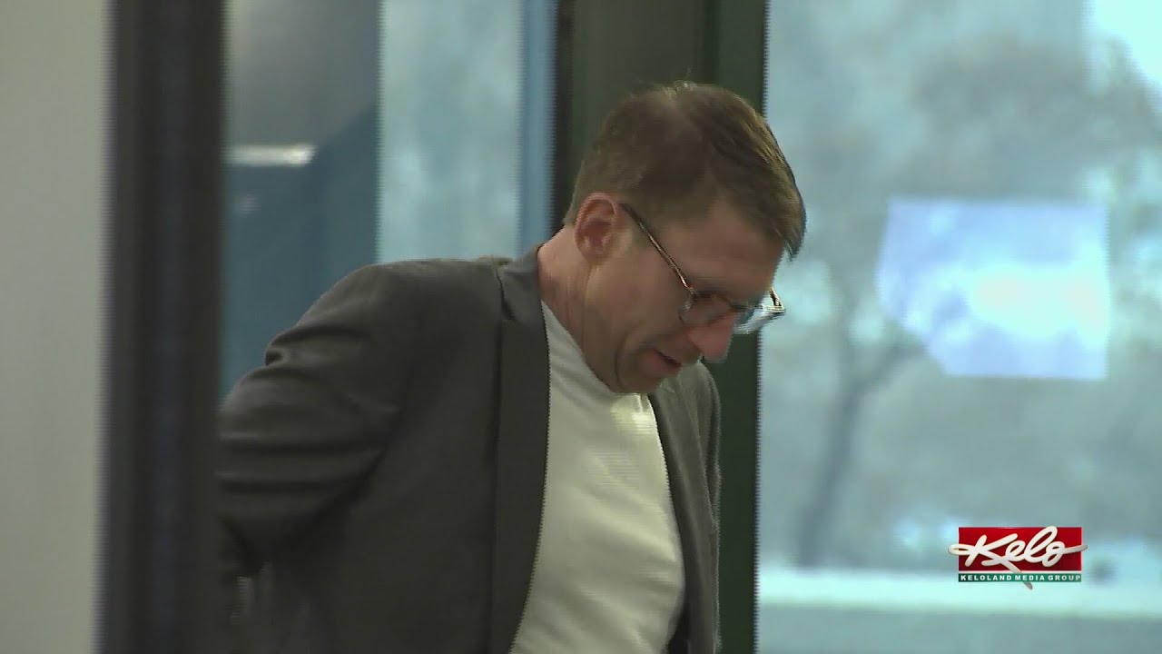 After a mistrial, massage therapist Smit pleads guilty