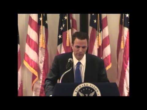 Michael Beschloss talks "Presidential Courage" at the Nixon Library