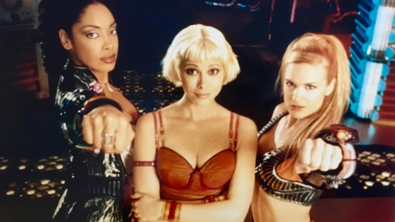 Cleopatra 2525 Show Review