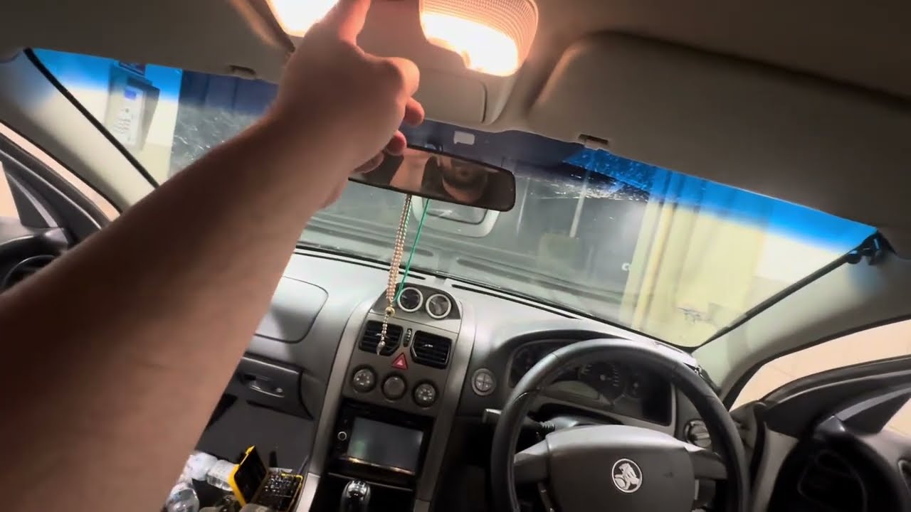 Vy commodore interior dome light *upgrade?*