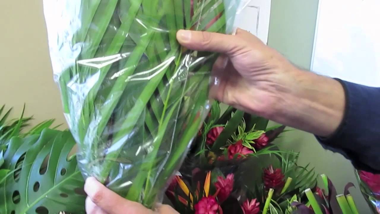 Show and Tell - Tropical Bouquets and Foliages