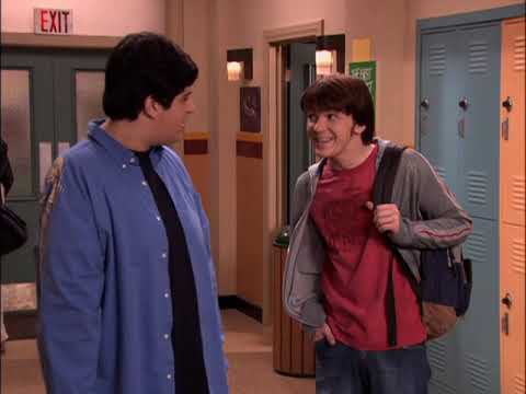 Drake Campana & Josh Peck - Spanish in Football 🏈 & Peruvian Puff Pepper 🌶️ ( over 1k views)