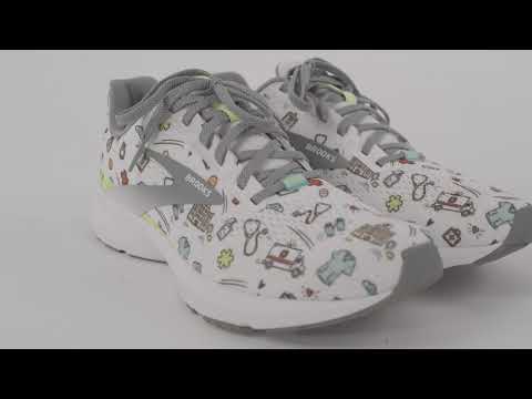 Academy Sports + Outdoors / Brooks - Shoe Giveaway