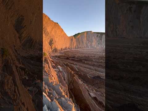 FLYSCH de Zumaia al atardecer π
#sunset #atardcer #flysch #zumaia
