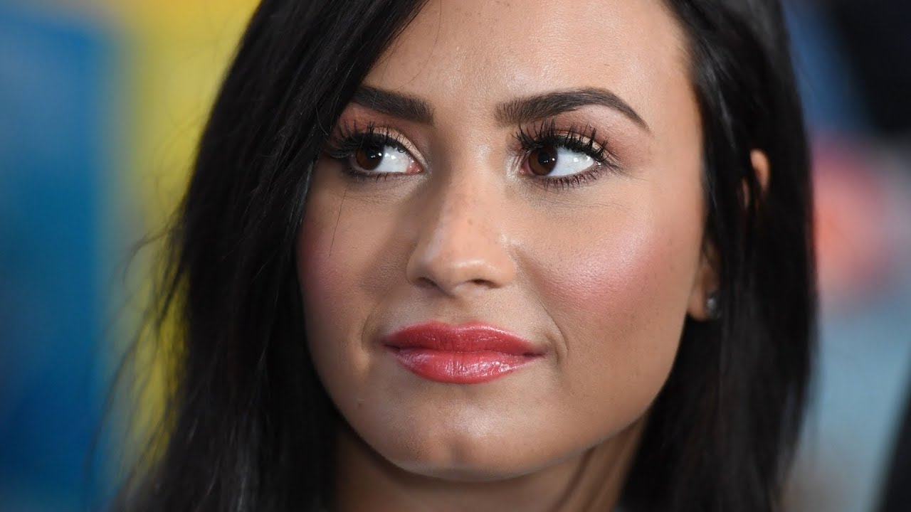 Demi Lovato Posts Unedited Bikini Pic With Epic Message