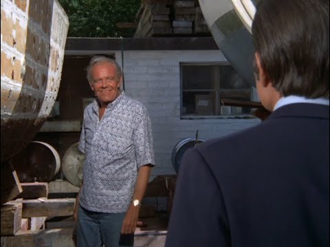 Hawaii Five-O (classic): McGarrett Confronts Corrupt Lieutenant