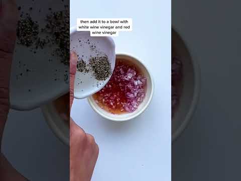 How to make a mignonette sauce for oysters