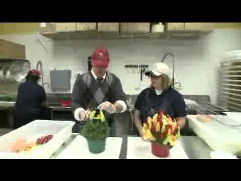 Edible Arrangements offers a healthy gift option