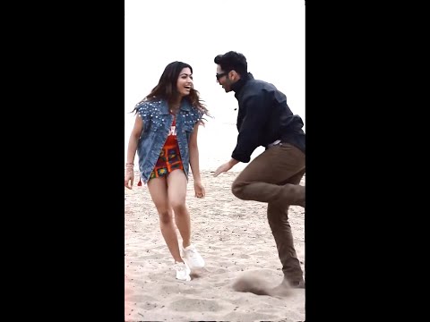 Rashmika Mandanna and Varun Dhawan SUPERB Dance On Arabic Kuthu Song | #HalamithiHabibo | Beast | FL