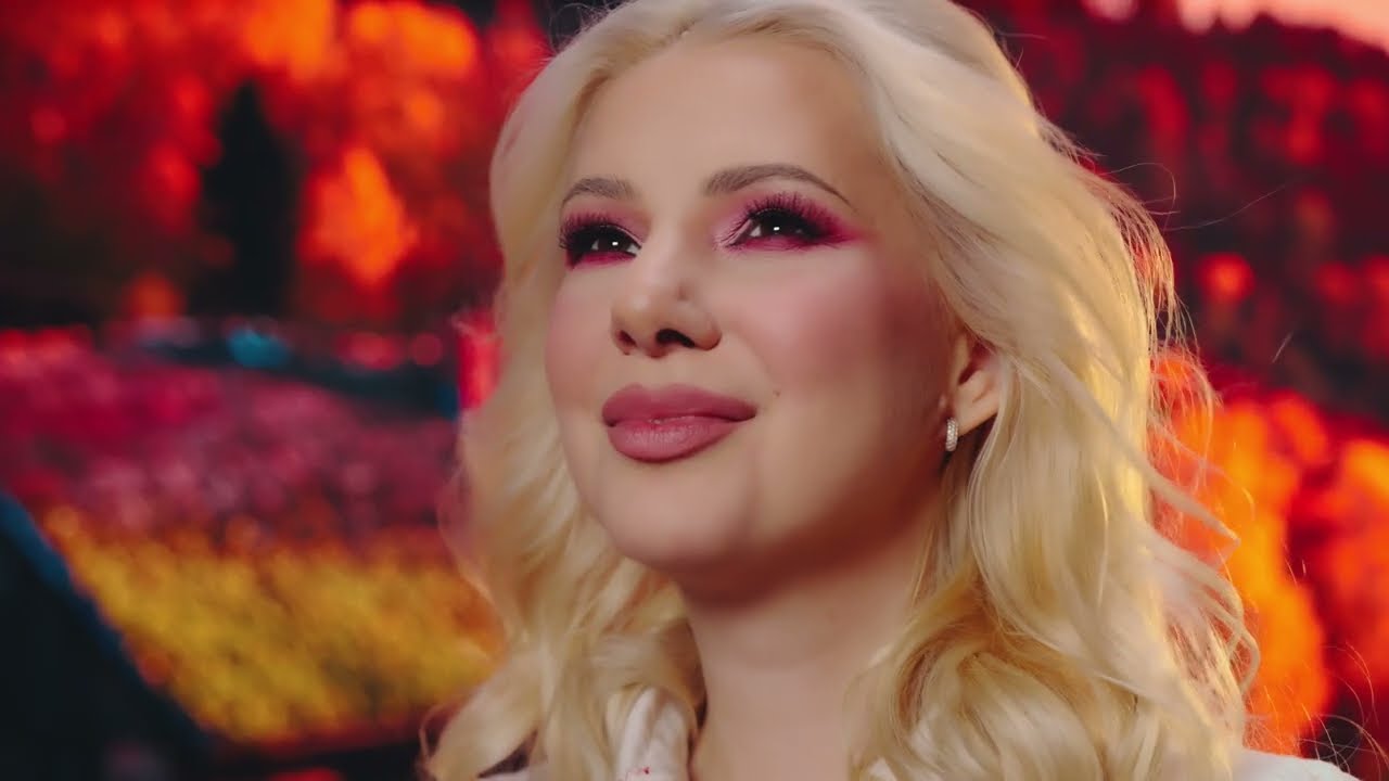 ROMÂNUL SE DESCURCĂ by Sandra N from Romania | Popnable