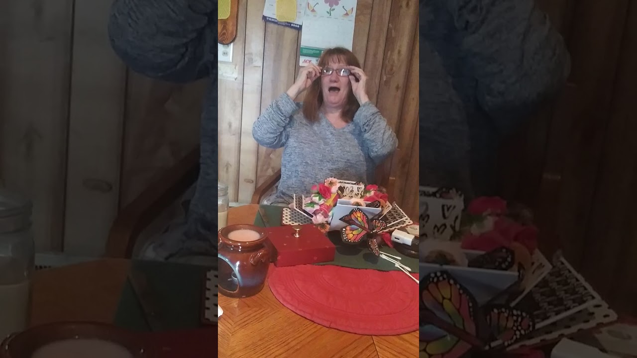 Send a cake for my mom