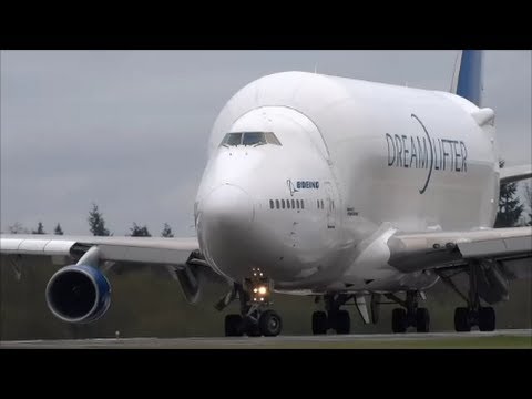 Boeing Dreamlifter. – Aviators' Lounge.