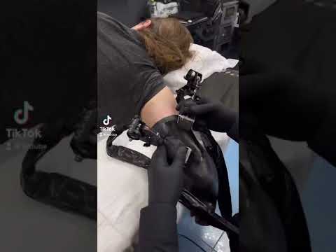 🤯 Blackout Arm With Two Huge Tattoo Machines
