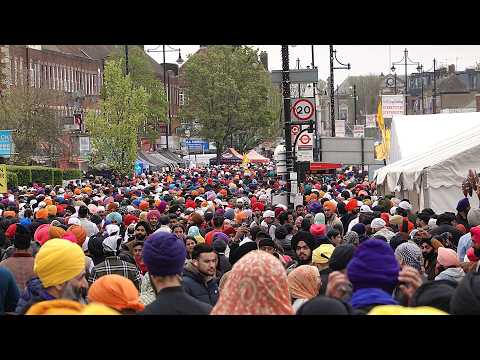 Walking in Southall on Punjabi Sikh Nagar Kirtan day | 1000's of Sikhs in London's "Little Punjab"
