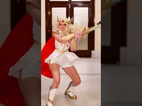 She-Ra and the Princesses of Power Cosplay Group ๐