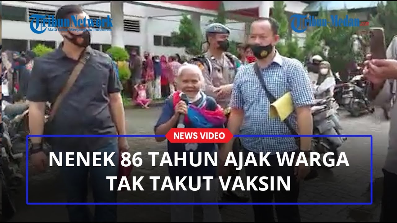 SAMBIL TERTATIH, Nenek 86 Tahun Ajak Warga Tak Takut Vaksin Bersama Polres Labuhanbatu