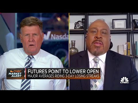 Mega-cap tech stocks will give you strong earnings growth next year, says Veritas’ Greg Branch