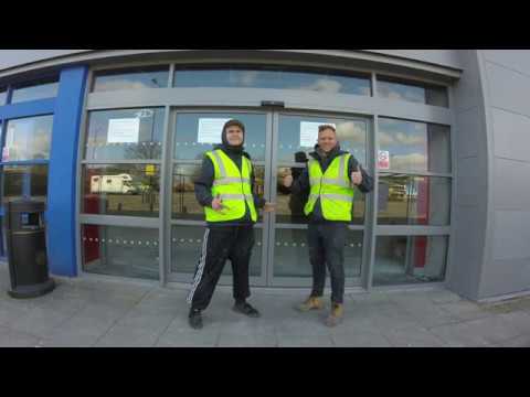 Household Paint Services Onsite Spraying Of Aluminium Shopfront