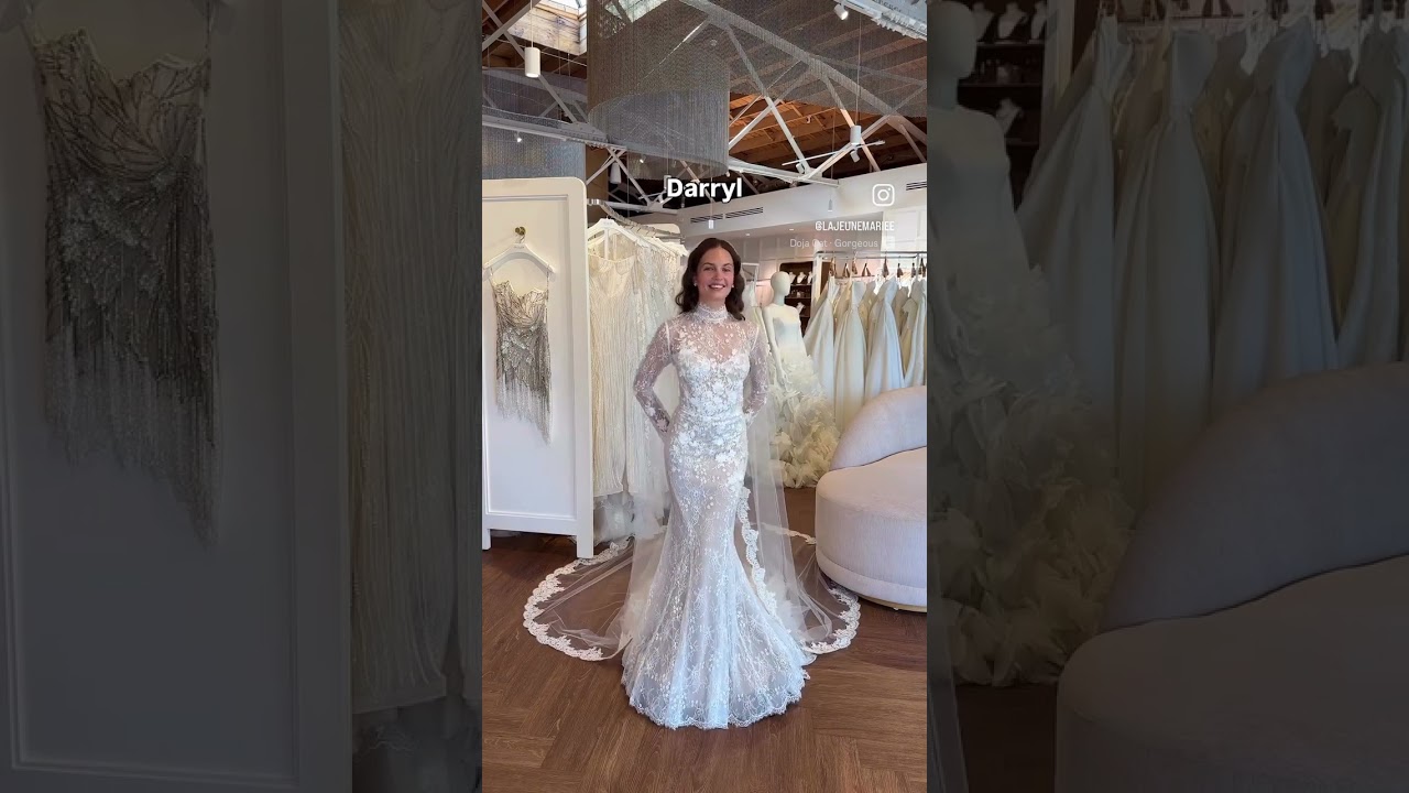 Fall wedding dress inspiration 🪄 #weddingdress #fallwedding #bridalcouture #bride