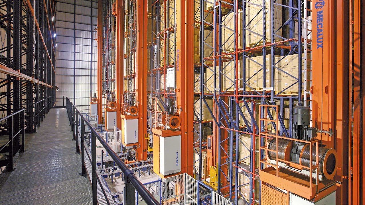 Mecalux keeps Disalfarm in action with 15 automatic stacker cranes - Interlake Mecalux