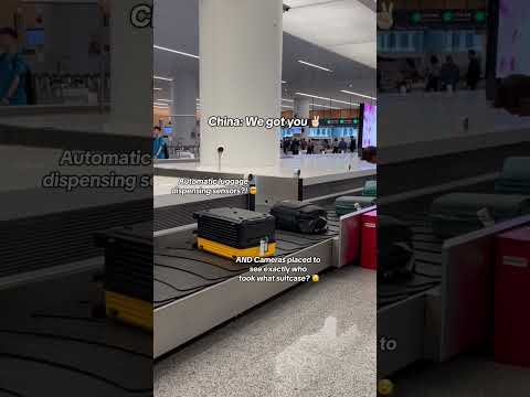 USA vs. China Airport. I was mindblown 🫨 the INNOVATION! #china #chengdu #airport #travelchina