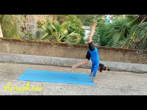 Anushree doing handstand #yoga #handstand #healty