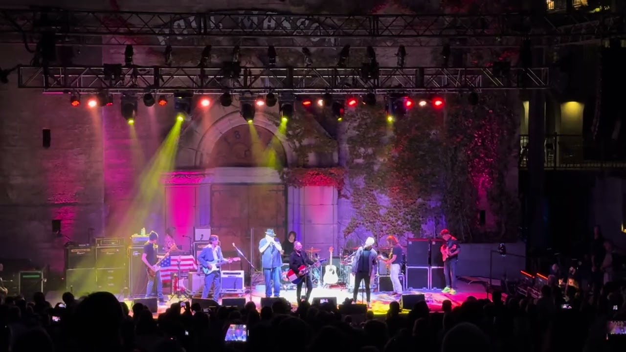 Blues Traveler and Gin Blossoms Back on the Road for 2026 Tour Hits ...