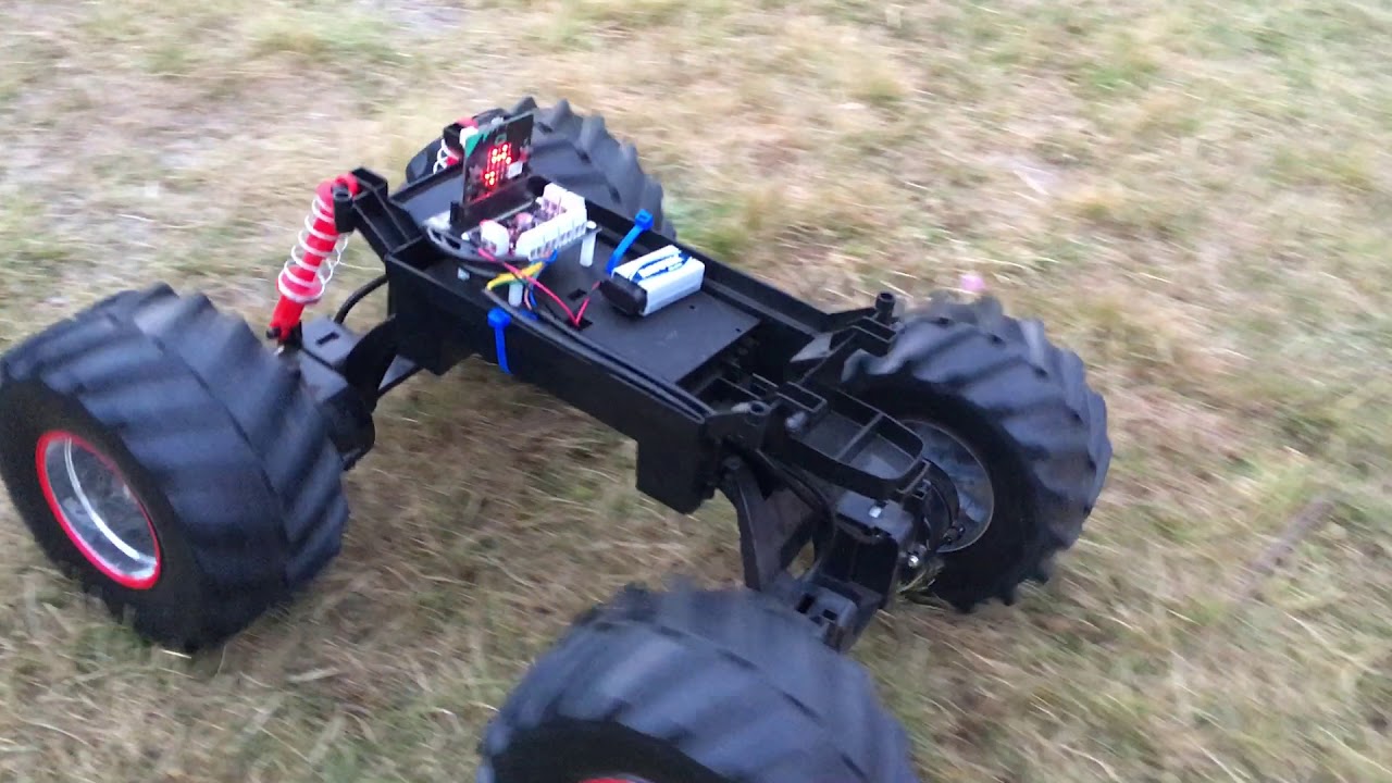 RC car - Microsoft MakeCode