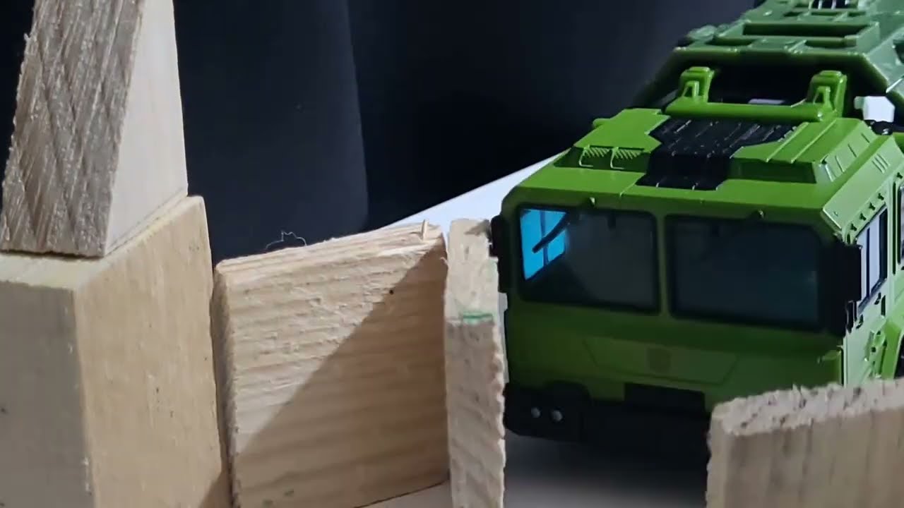 Bulkhead Showcase
