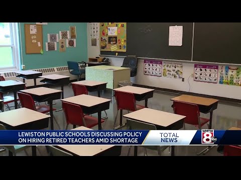 Maine school district considers hiring retired teachers to fill shortage