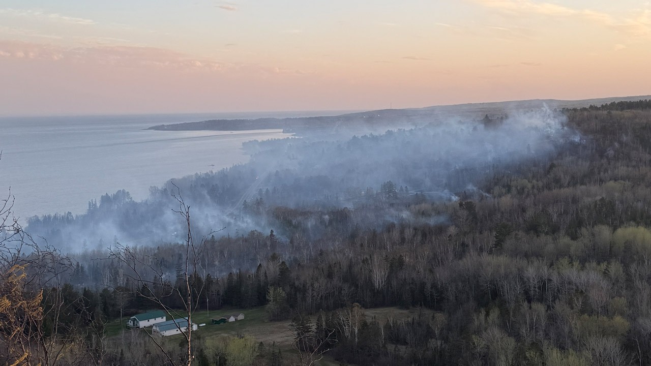 Stewart Trail Fire Update: Wildfire burns 355 acres, 30% contained
