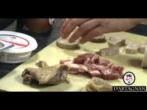 How To Make Cassoulet: A Traditional French Cassoulet Recipe