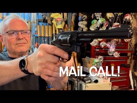 Mail call & local treasures! Crosman 38T & 918a knife Air Venturi M1a & more Camillus & Camco knives