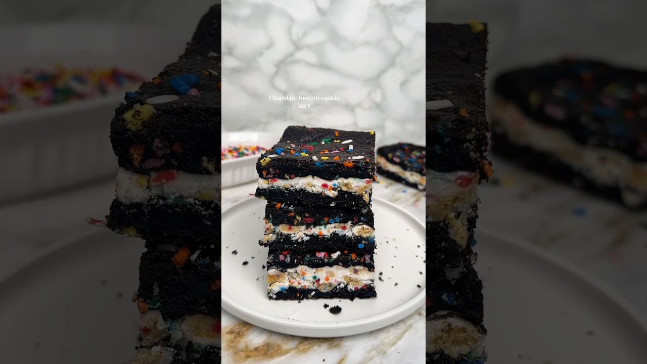 Chocolate funfetti cookie bars #cookies #baking
