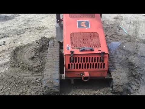 2004 Ditch Witch SK 500 Ride Behind Track Loader 24 Hp Honda Gas Engine Auxiliary Hydraulics 513 Hrs