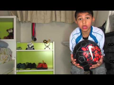 MY SOCCER BALLS !!MIS PELOTAS DE FOOTBALL