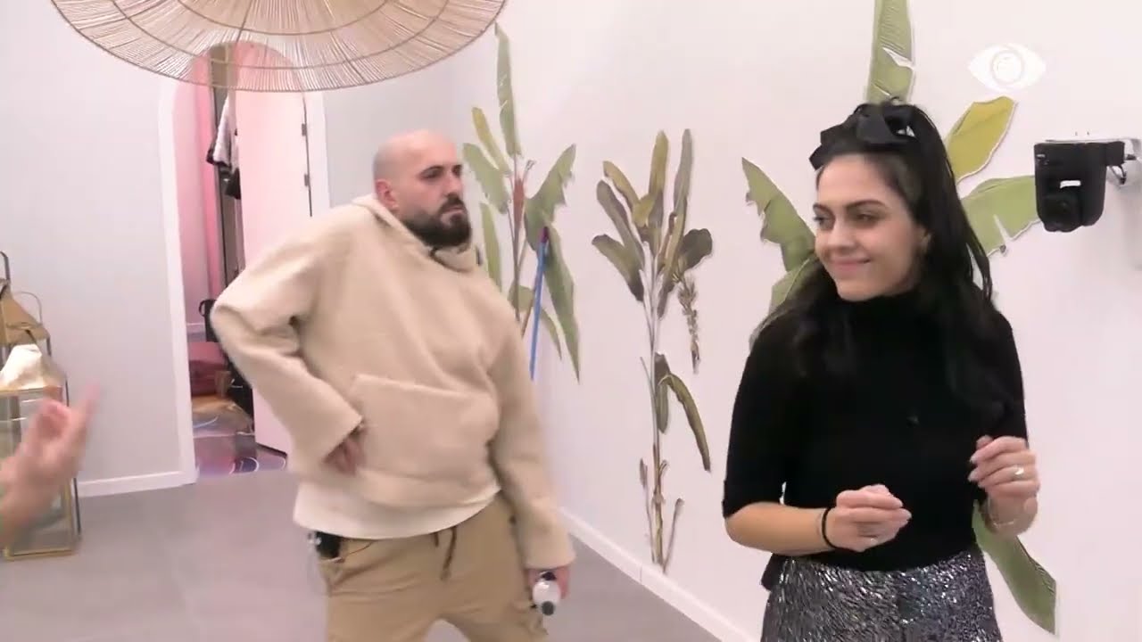 Atmosferë pozitive në shtëpi/ Livia, G Bani dhe Bernardi kërcejnë – Big ... Atmosferë pozitive në shtëpi/ Livia, G Bani dhe Bernardi kërcejnë – Big ...