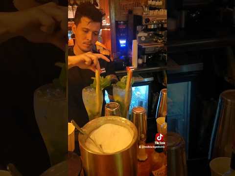 Master #Mojito maker in #Southeast #Miami at #Esquina #Cubana | #Cuban Restaurant in #MiamiBeach